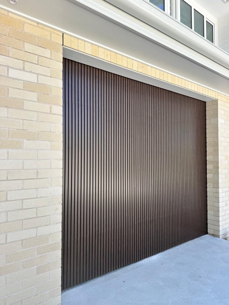 Delta Castellated Aluminium PanelDor With Wood Look Finish - Delta ...